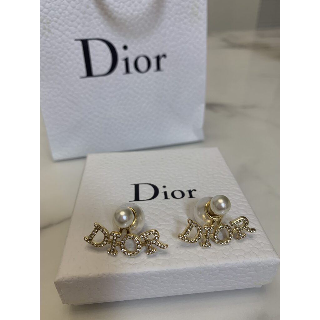 Luxury Reversal Pearl Stud – solcoutureusa